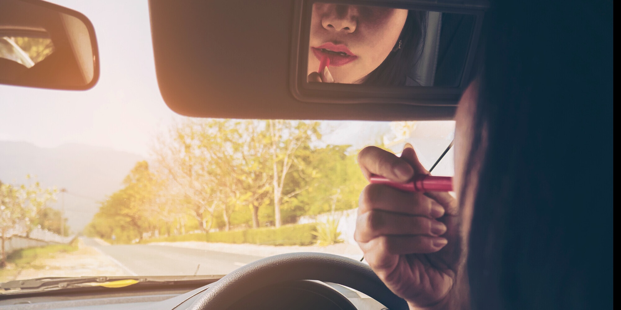 Automobilisti troppo aggressivi e distratti: lo studio rivela i nuovi pericoli alla guida