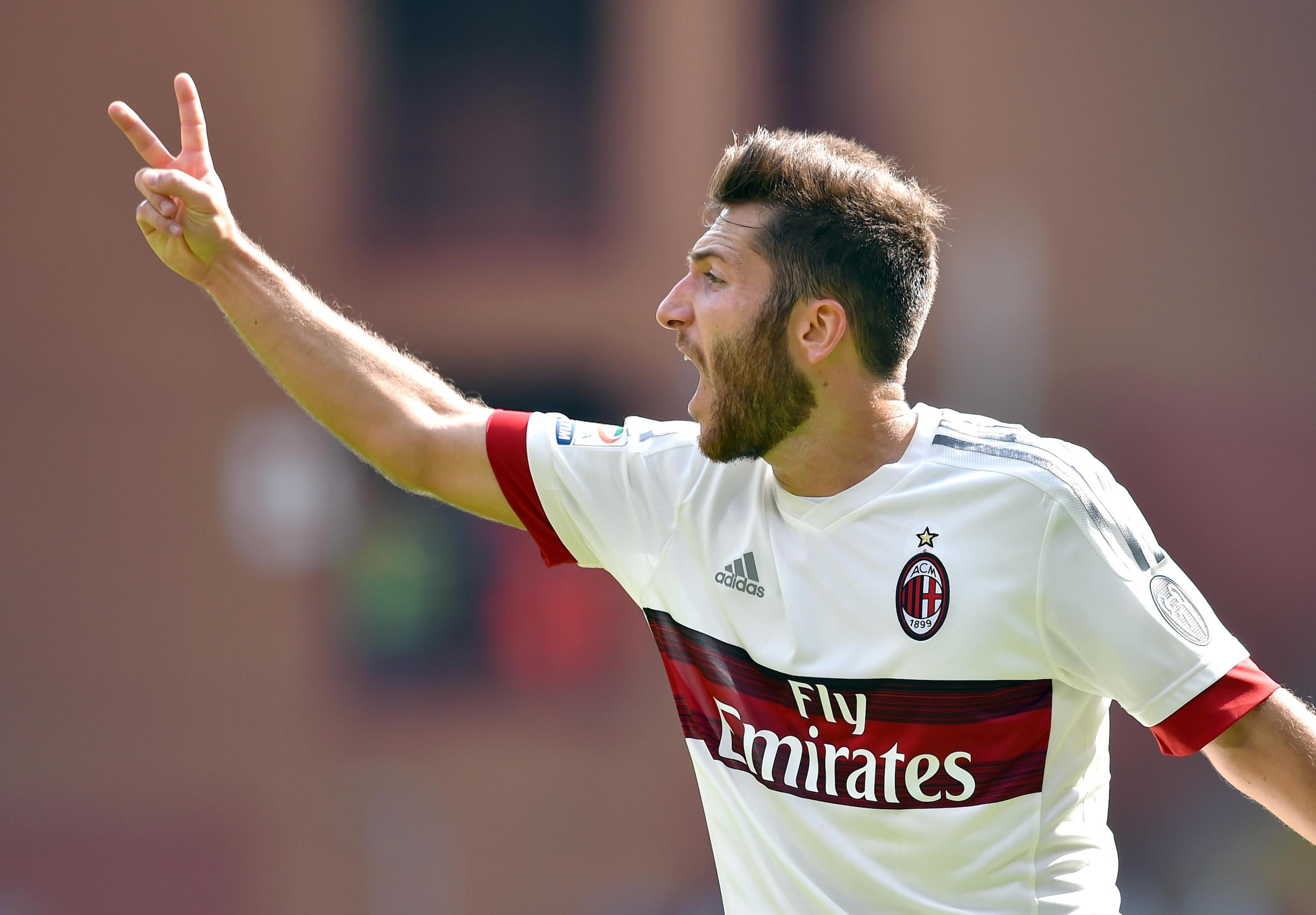 Genoa-Milan 1-0, Dzemaili fa cadere i rossoneri
