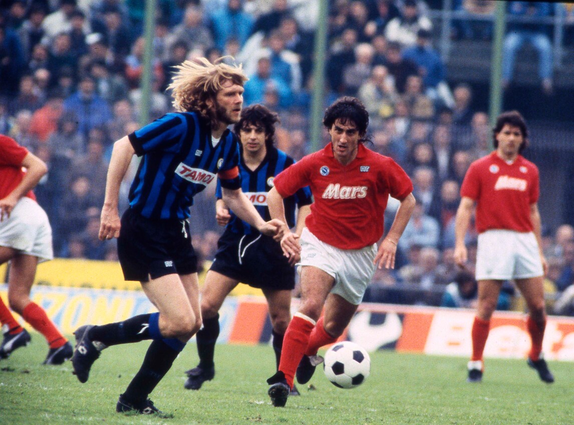 Ciro Ferrara: «Era difficile marcarlo». Di quale grande ex parla?