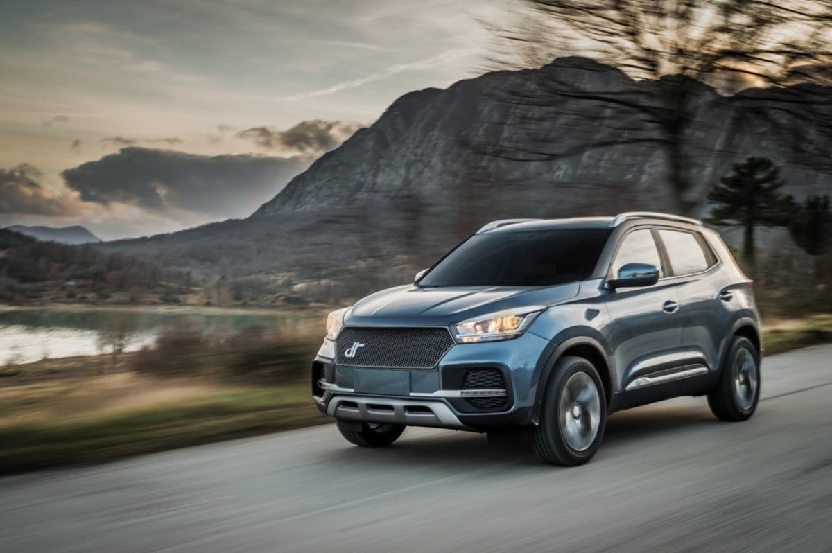 La nuova era di SUV DR Automobiles debutta con EVO Electric