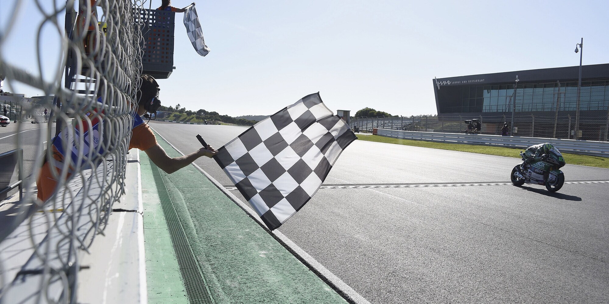 MotoGP, test Qatar 2021: su Sky in onda lo speciale “Paddock live show"