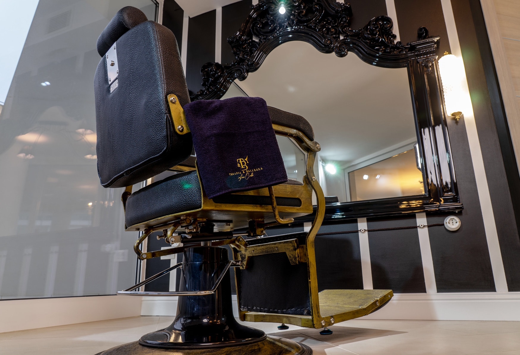 Terapia & Bellezza: un elegante centro estetico con Barber Shop ...