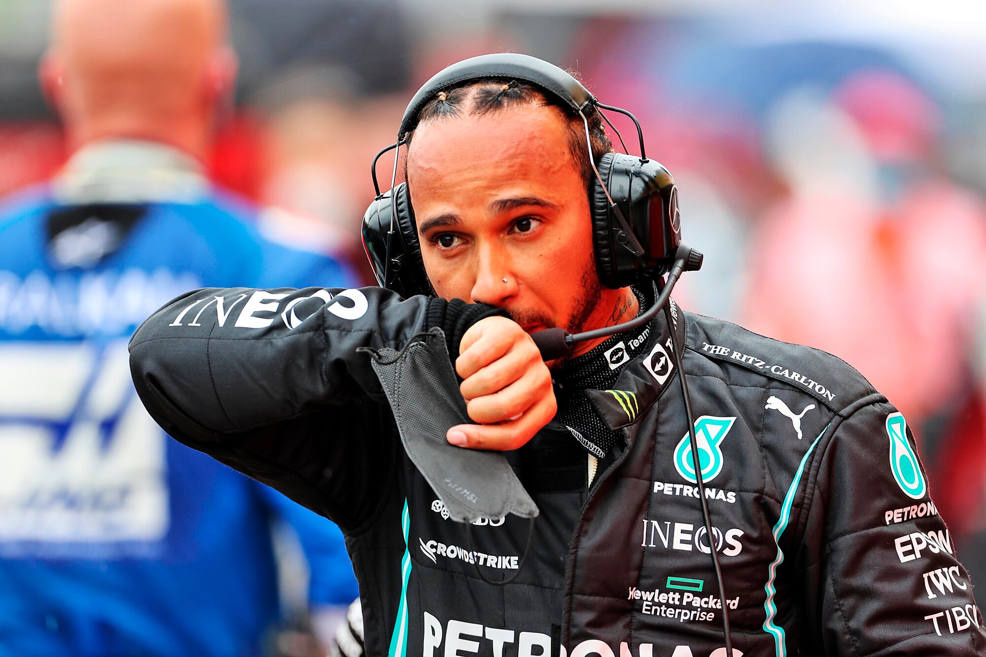 F1, Hamilton in prima linea per aiutare l'Afghanistan