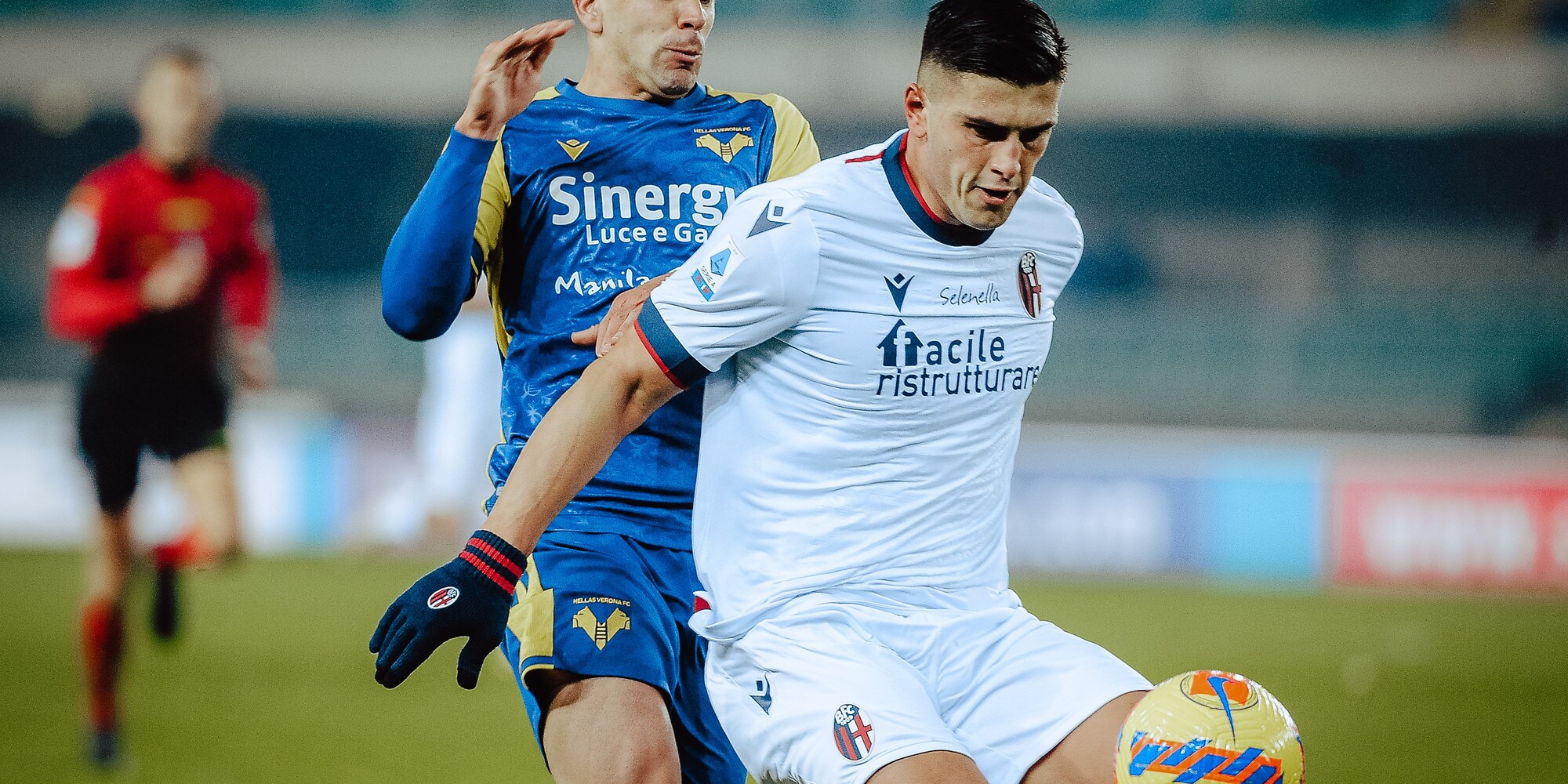 Bologna, furto in casa di Bonifazi durante il match con il Verona