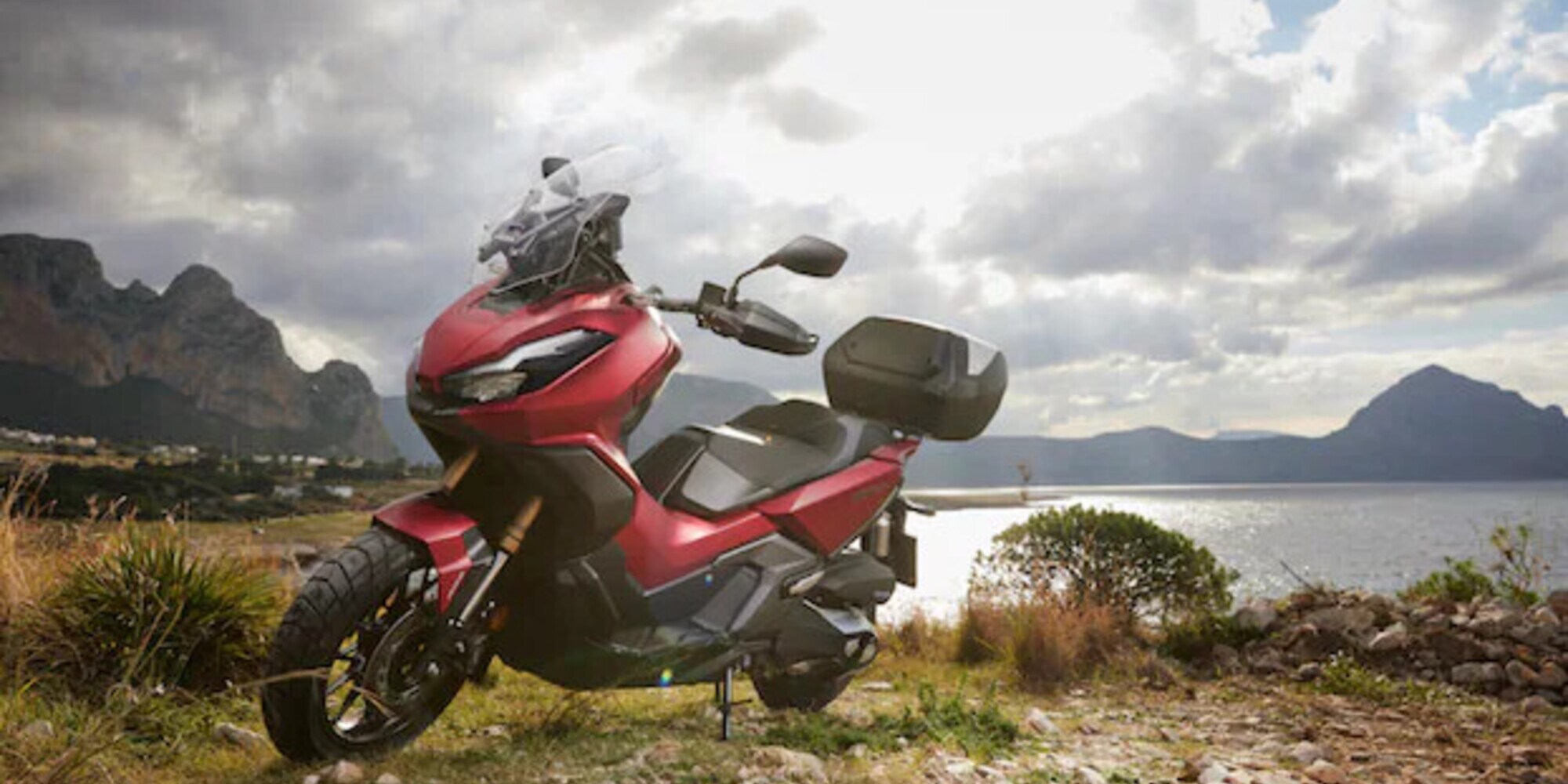 Honda ADV 350, la prova del nuovo scooter