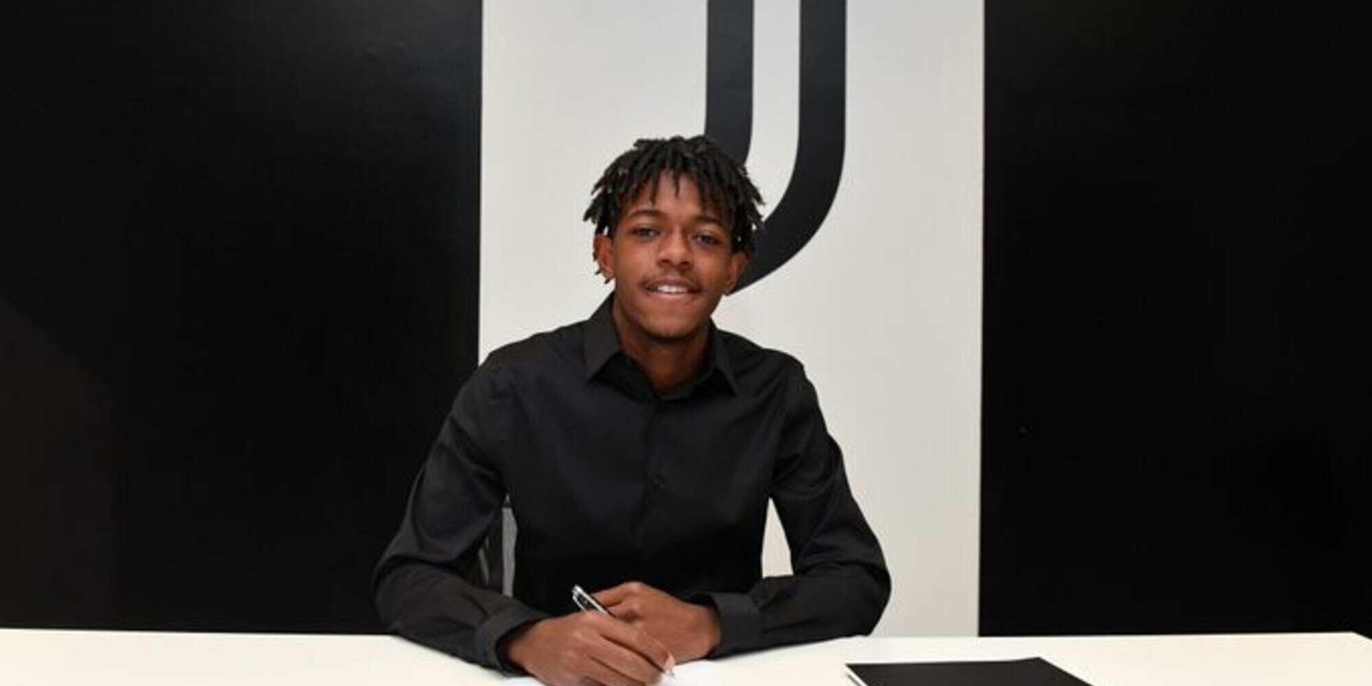 Juve, per Mbangula contratto fino al 2026