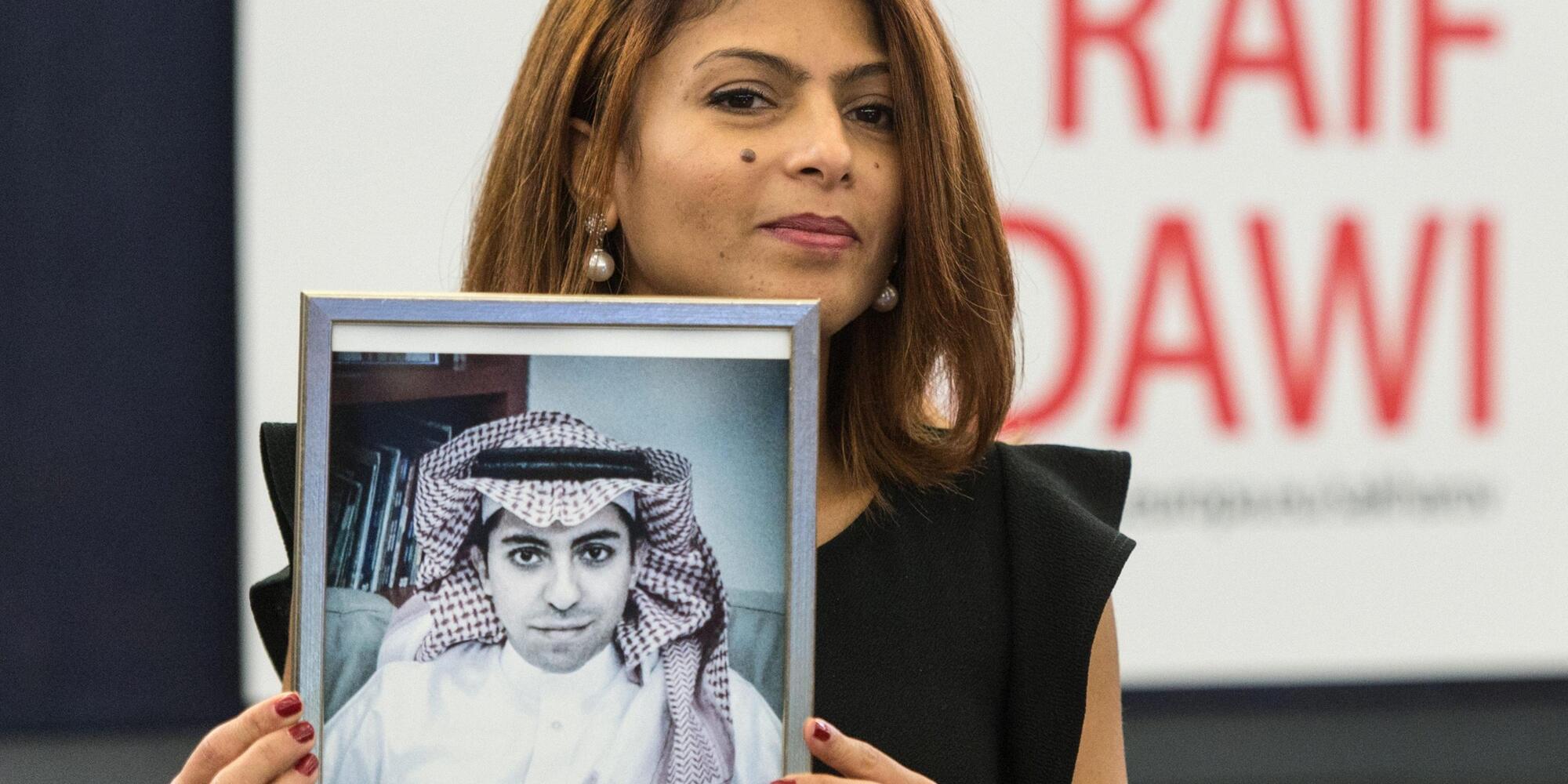 Arabia Saudita: rilasciato dopo 10 anni il blogger Badawi