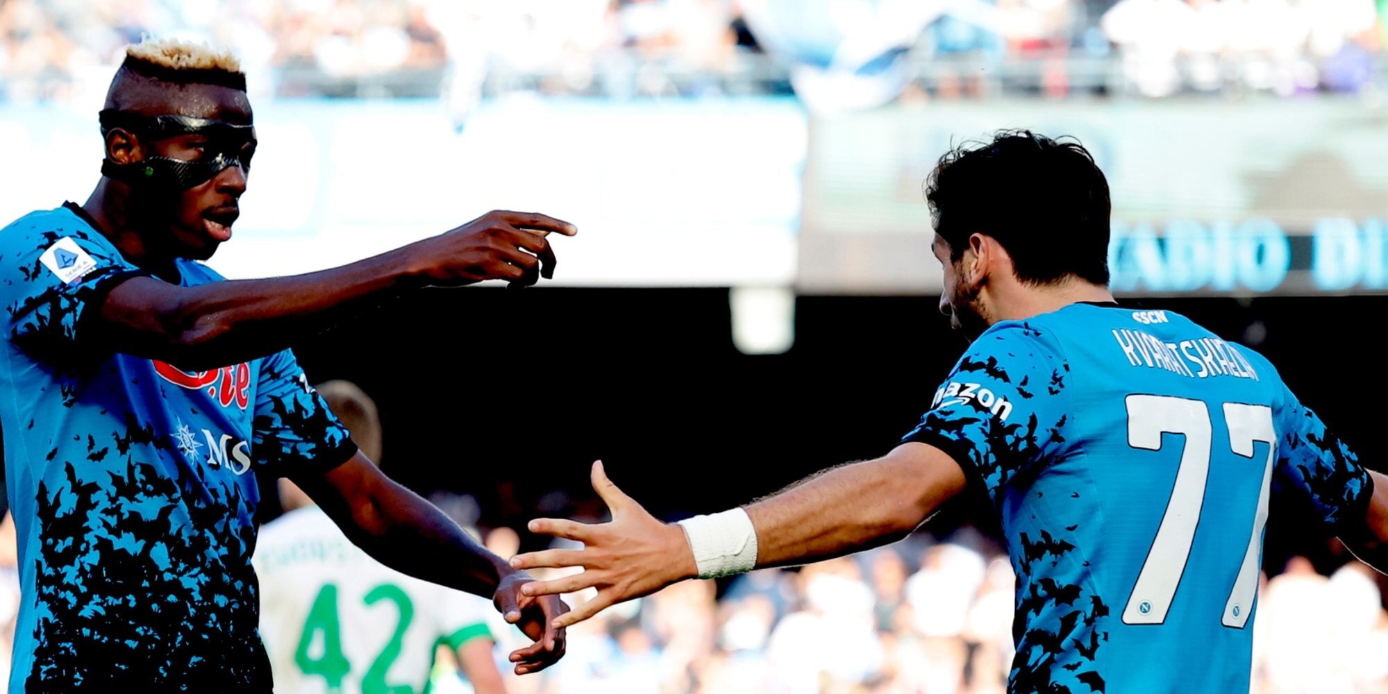 Napoli-Sassuolo 4-0: tripletta Osimhen e Kvaratskhelia, Spalletti vola e sogna