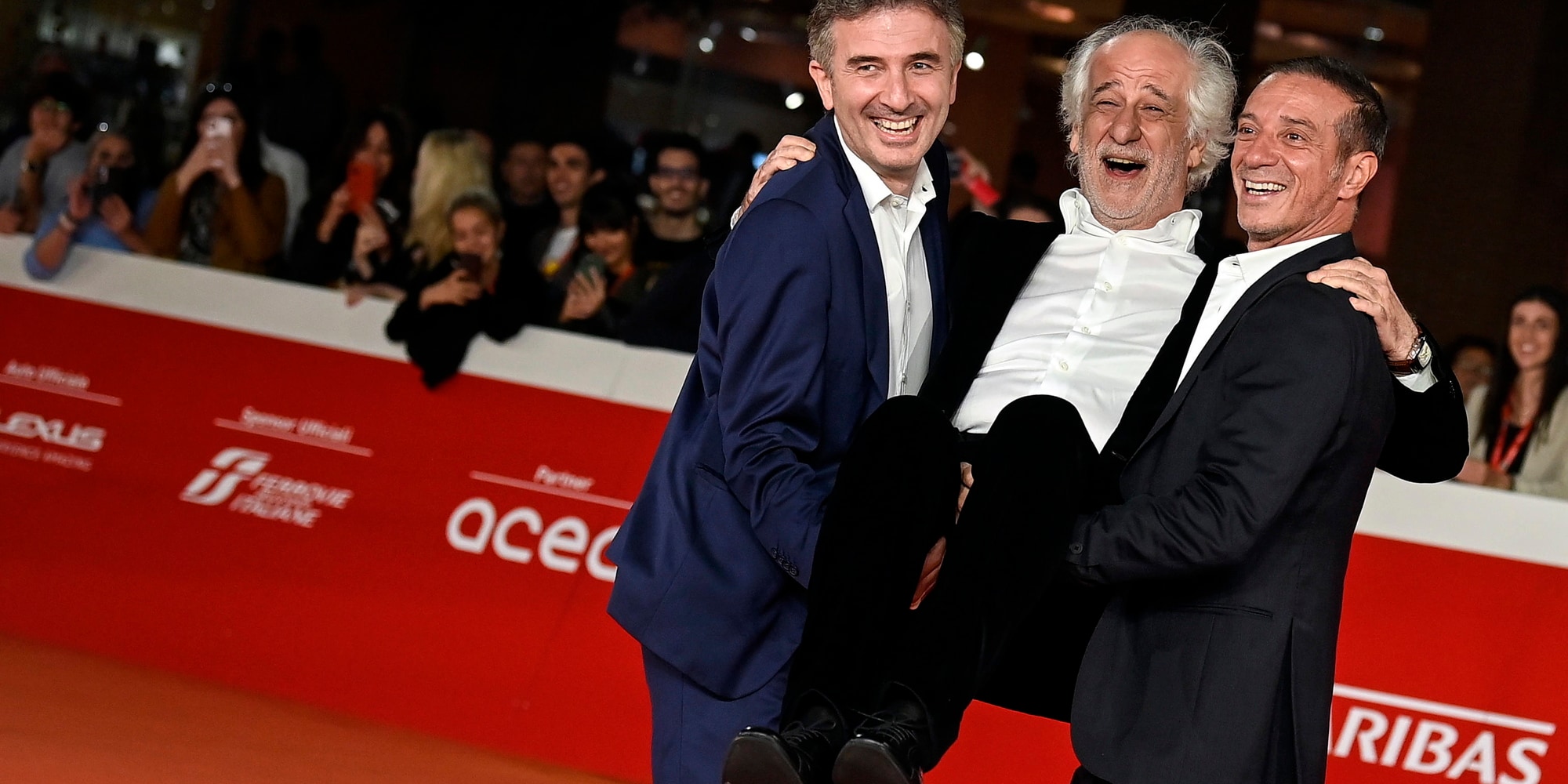 La stranezza di Roberto Andò trionfa al box office
