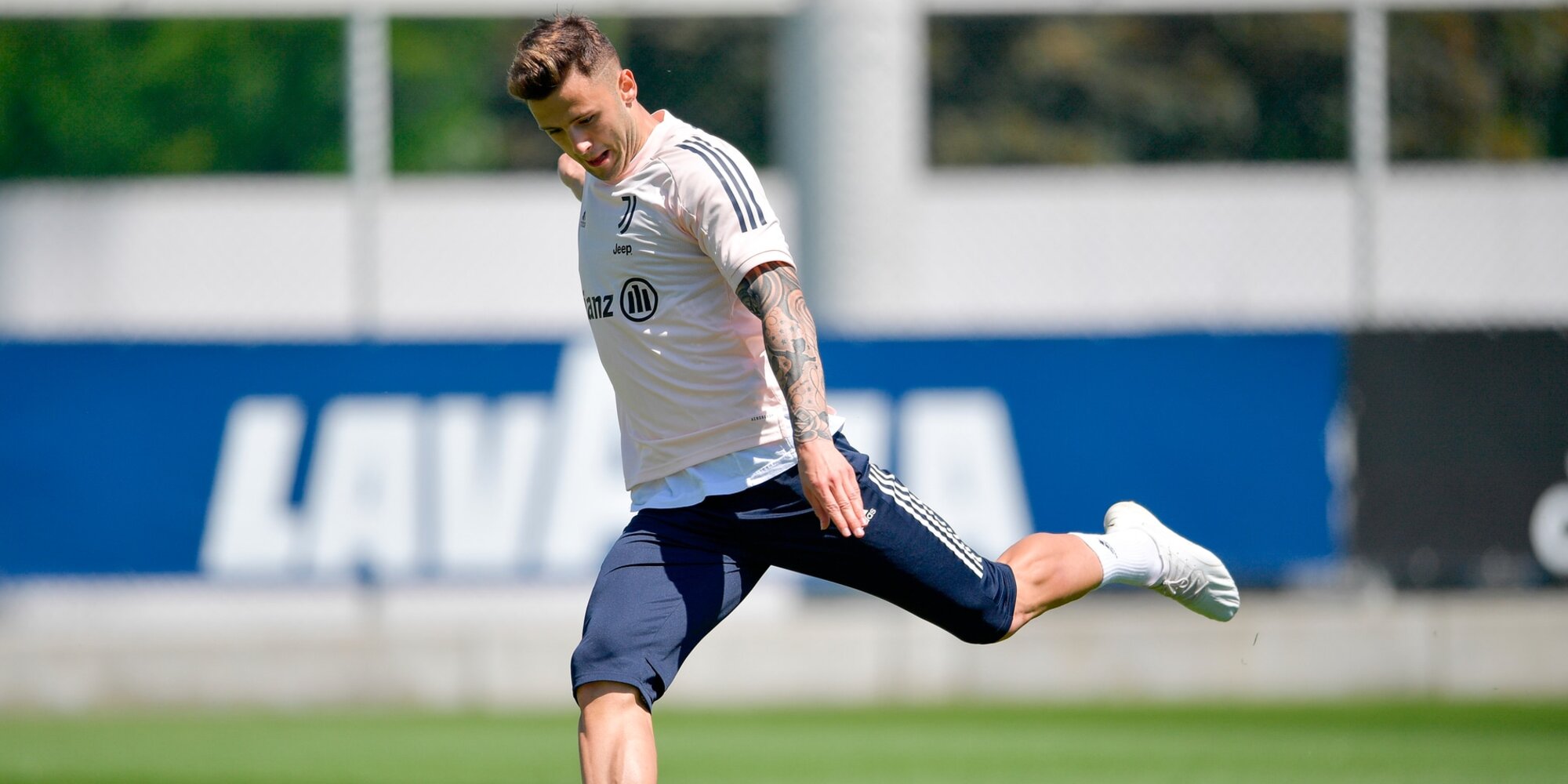 Plusvalenze: il curioso caso Vrioni