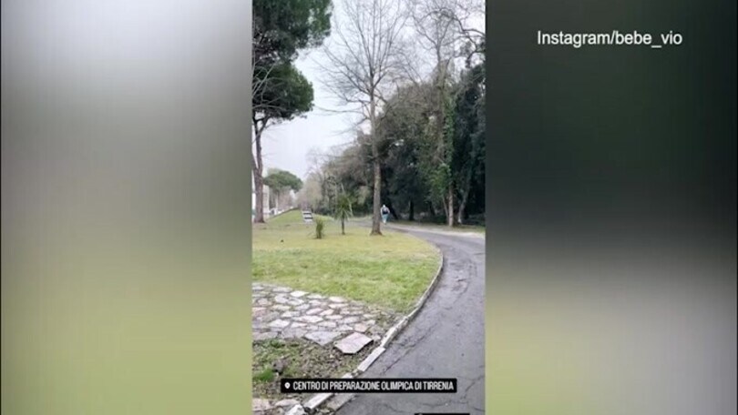 Il siparietto di Bebe Vio con il preparatore: "Corre come un bisonte"