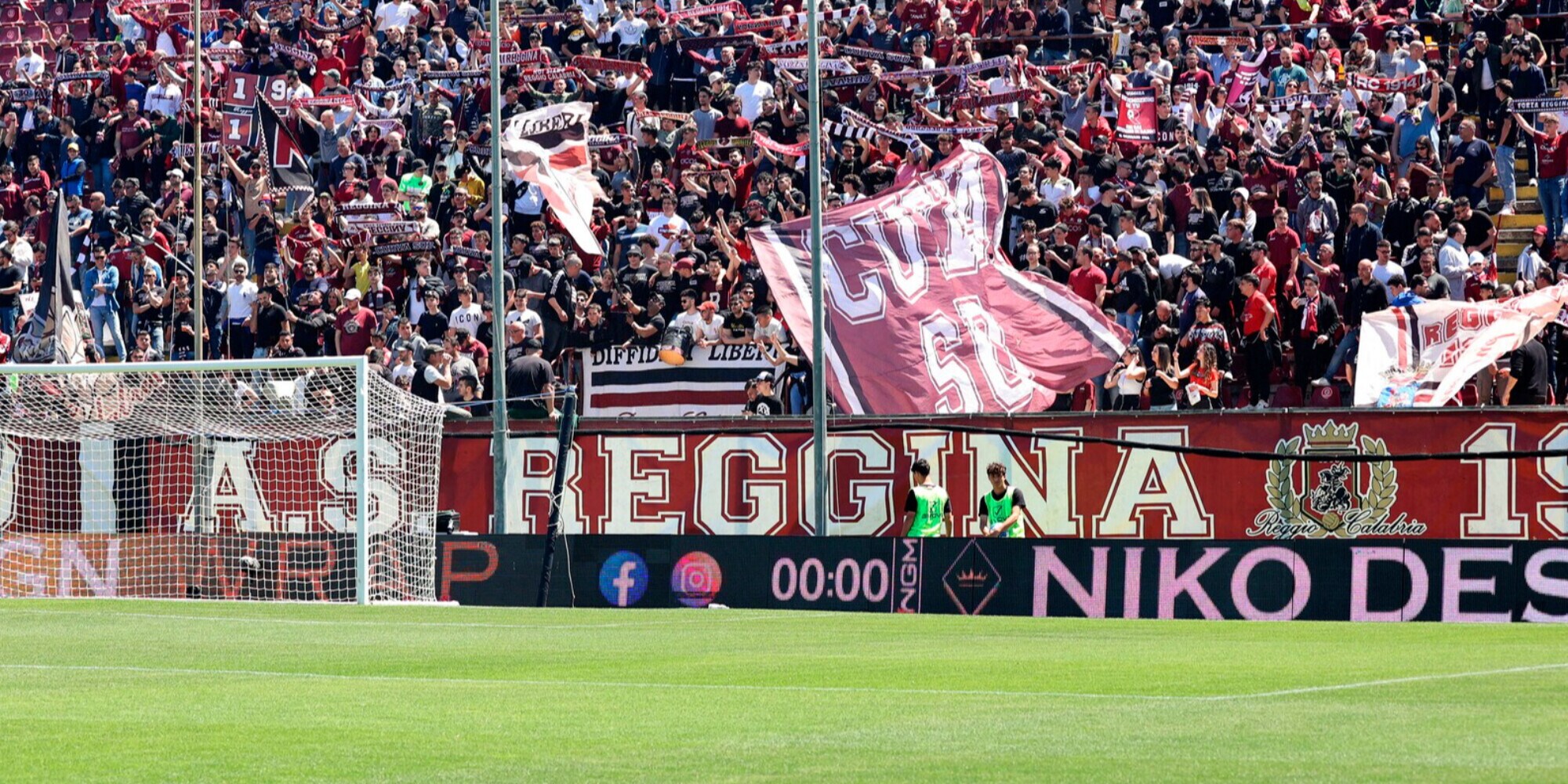 Reggina, il club risponde alle accuse: il comunicato