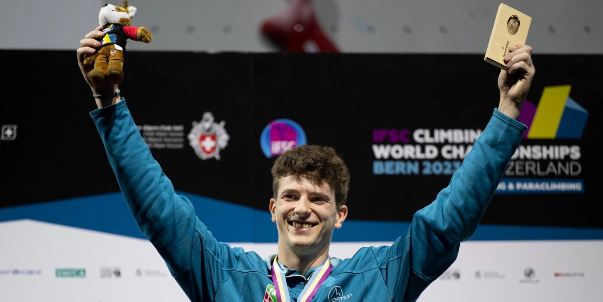 Arrampicata, Mondiali: per Zurloni oro, record e pass olimpico