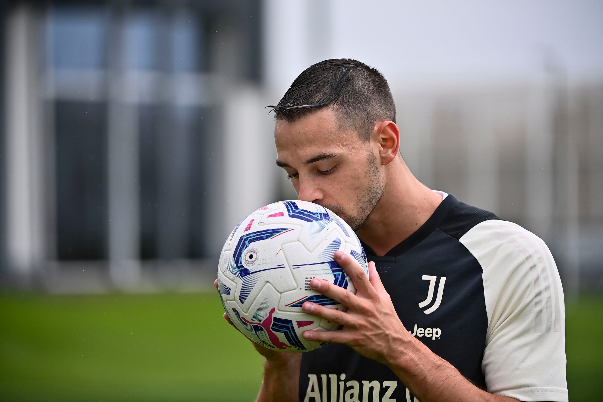 De Sciglio, bacio al pallone e incubo alle spalle: carta in più per la Juve