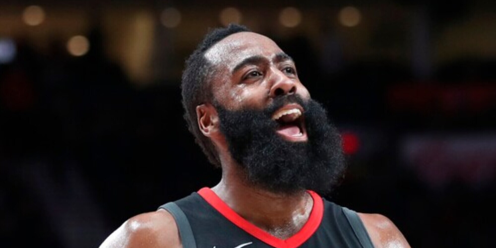 Mercato Nba, Harden ai Clippers: i dettagli sul maxi scambio con i Sixers