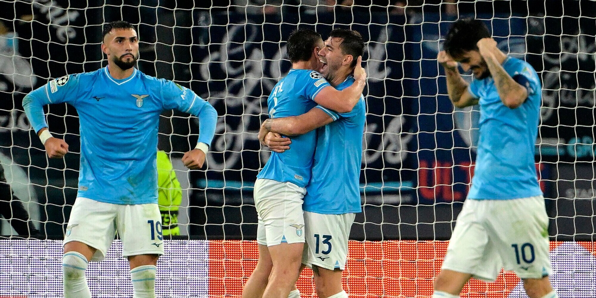 Pagelle Lazio-Feyenoord: Luis Alberto stoico, Romagnoli annulla Gimenez