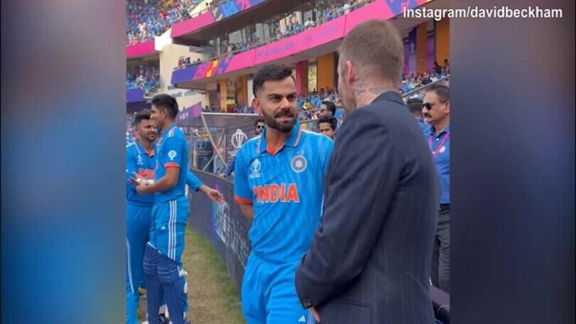 David Beckham, in India con una stella del cricket