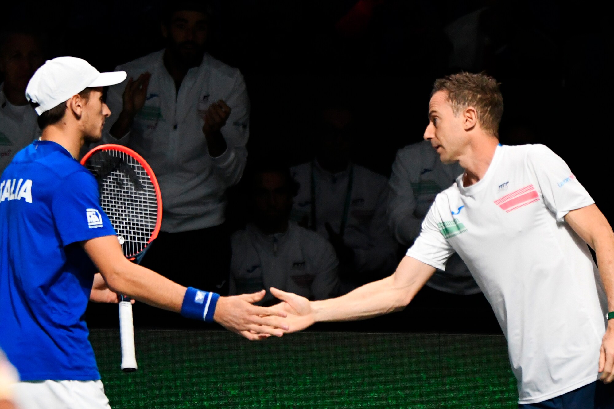 Arnaldi cede a Van De Zandschulp al tie-break: 1-0 Olanda sull'Italia