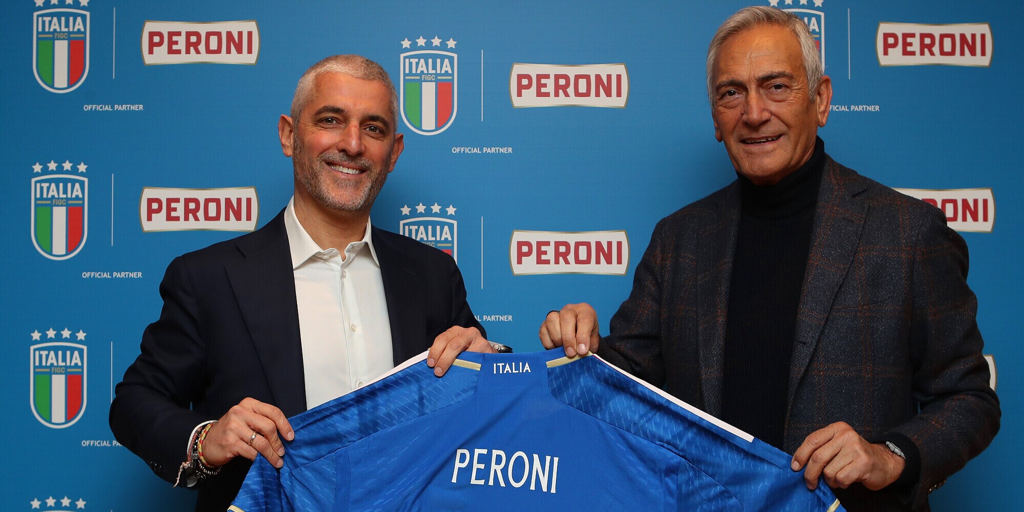 Pagina 0 | Peroni torna in campo con le Nazionali italiane di calcio