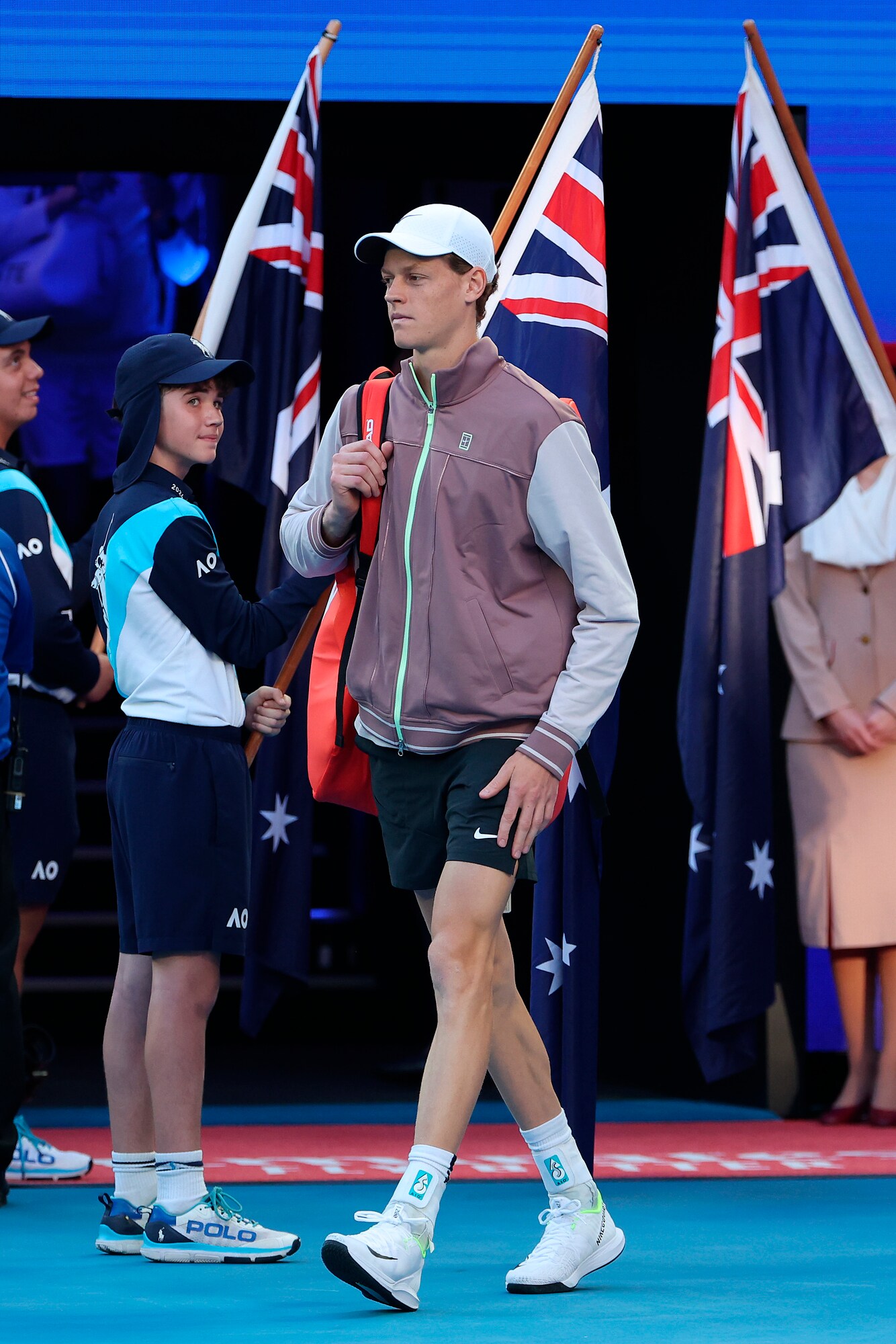 Sinner batte Medvedev sotto gli occhi di Ana de Armas: la finale per ...