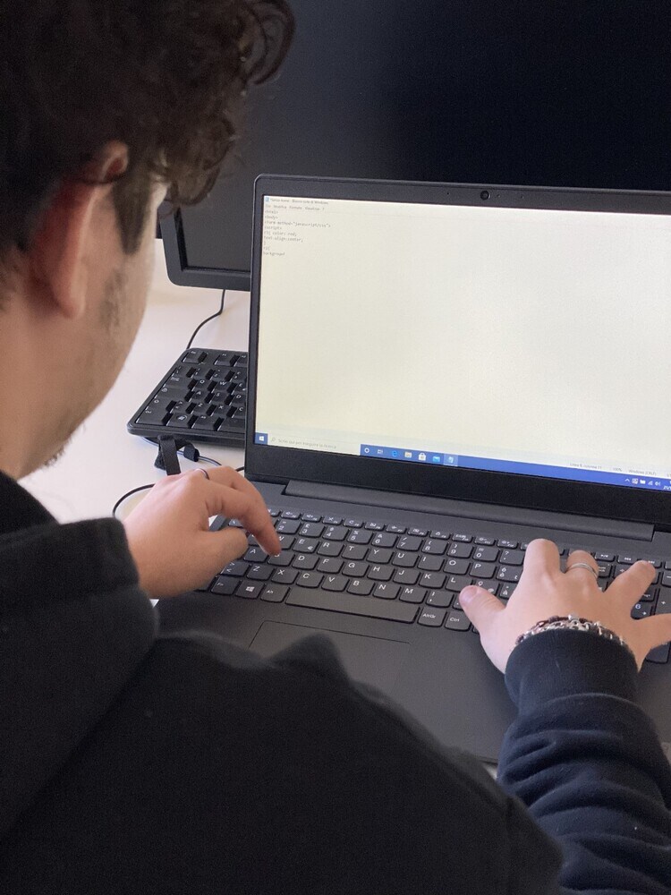 Lo spread tra Btp e Bund apre stabile a 149 punti base