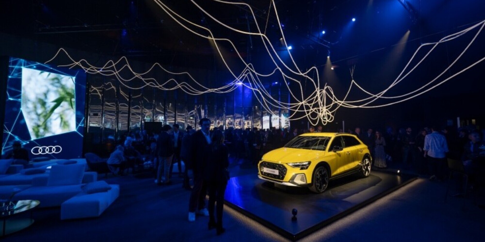 Audi, presentata a Milano la nuova A3 allstreet