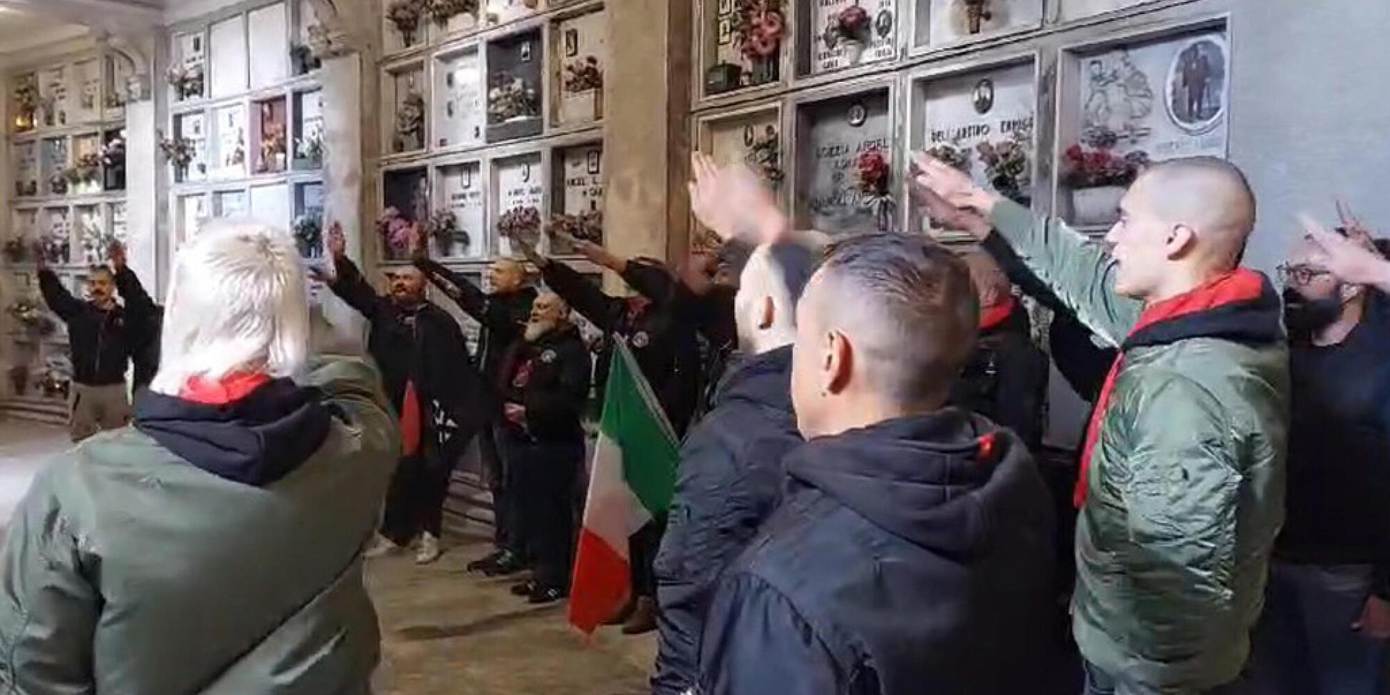 Comune Varese: 'Do.Ra nei cimiteri il 25 aprile, li denunciamo'