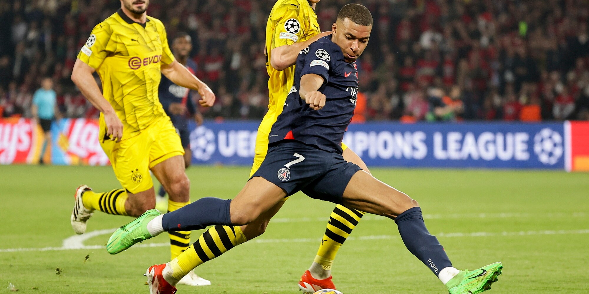 Champions: 1-0 al Psg, Borussia Dortmund in finale