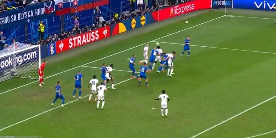 Bellingham, rovesciata clamorosa: il gol al 95' che porta l'Inghilterra ...