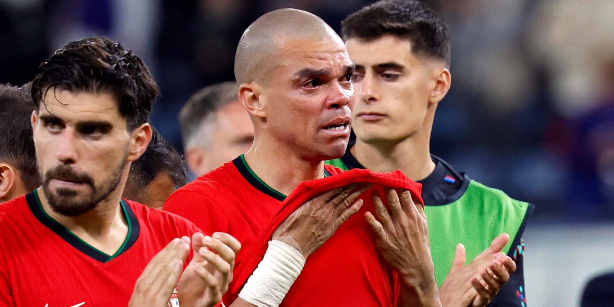 Pepe lascia il calcio: dal Real Madrid al Portogallo, una carriera di ...