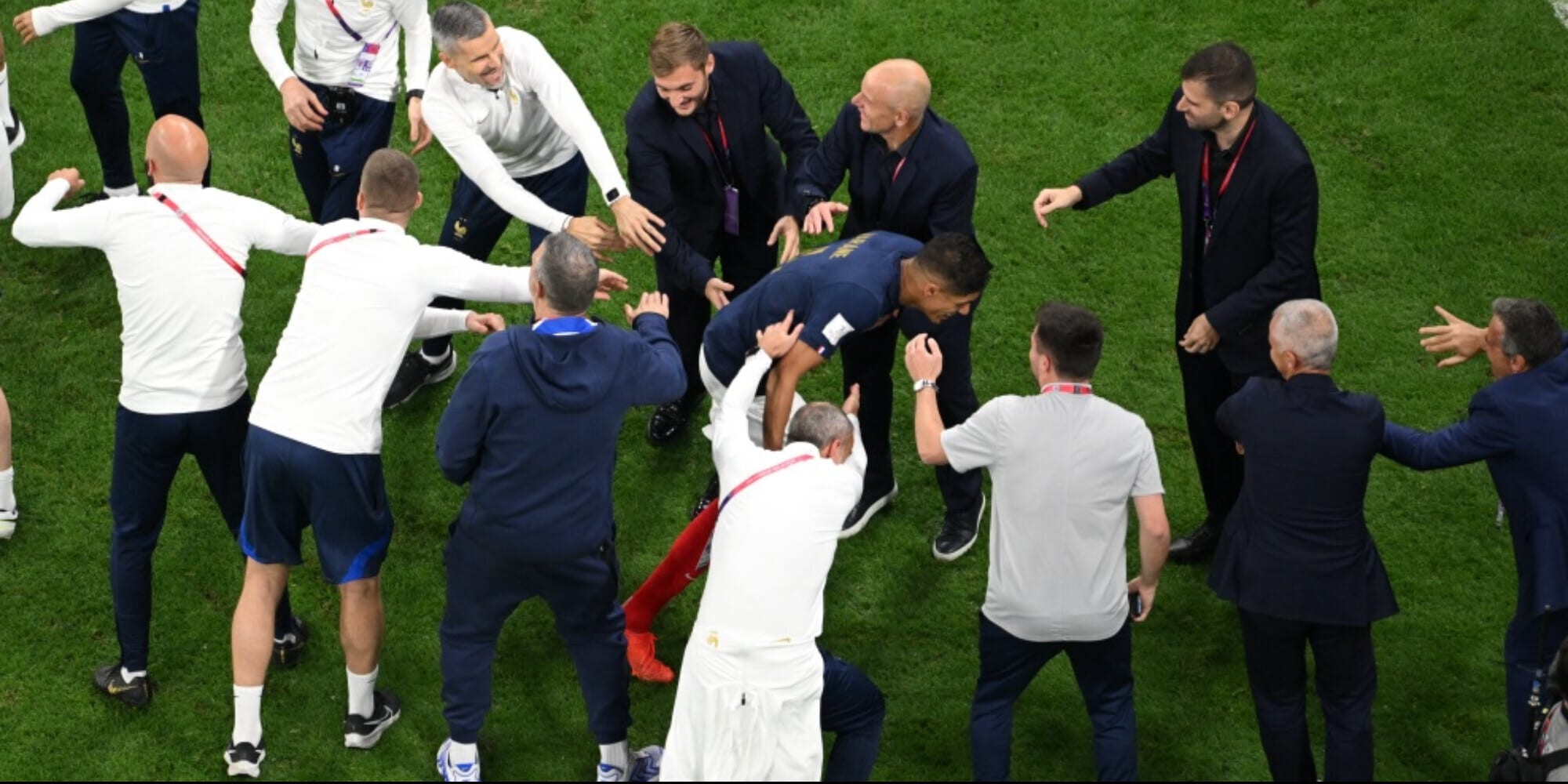 Da colpo mercato al ritiro: l’incredibile parabola del campione del mondo