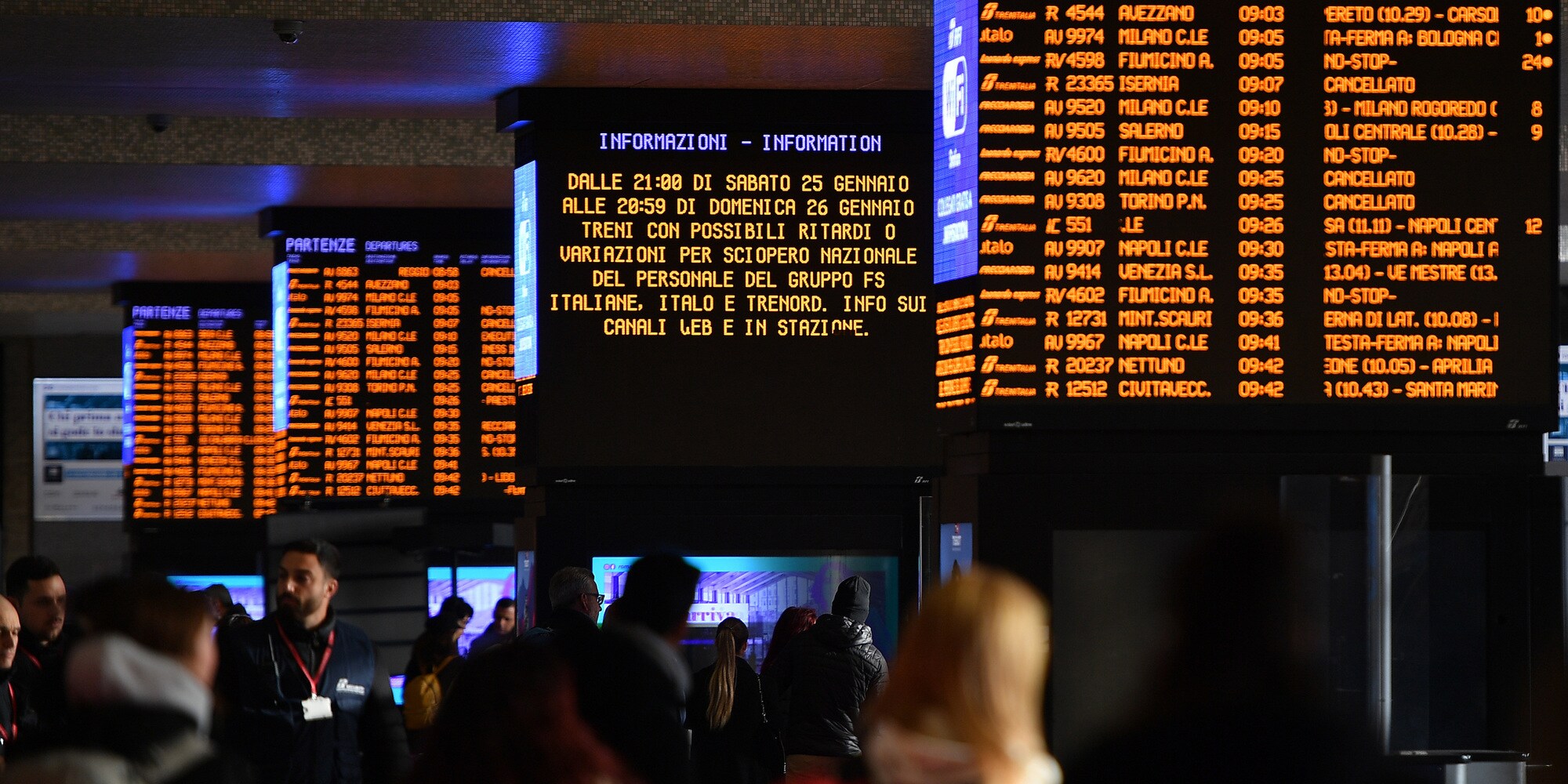 Rallentamenti su Av Roma Napoli, ritardi oltre 60 minuti