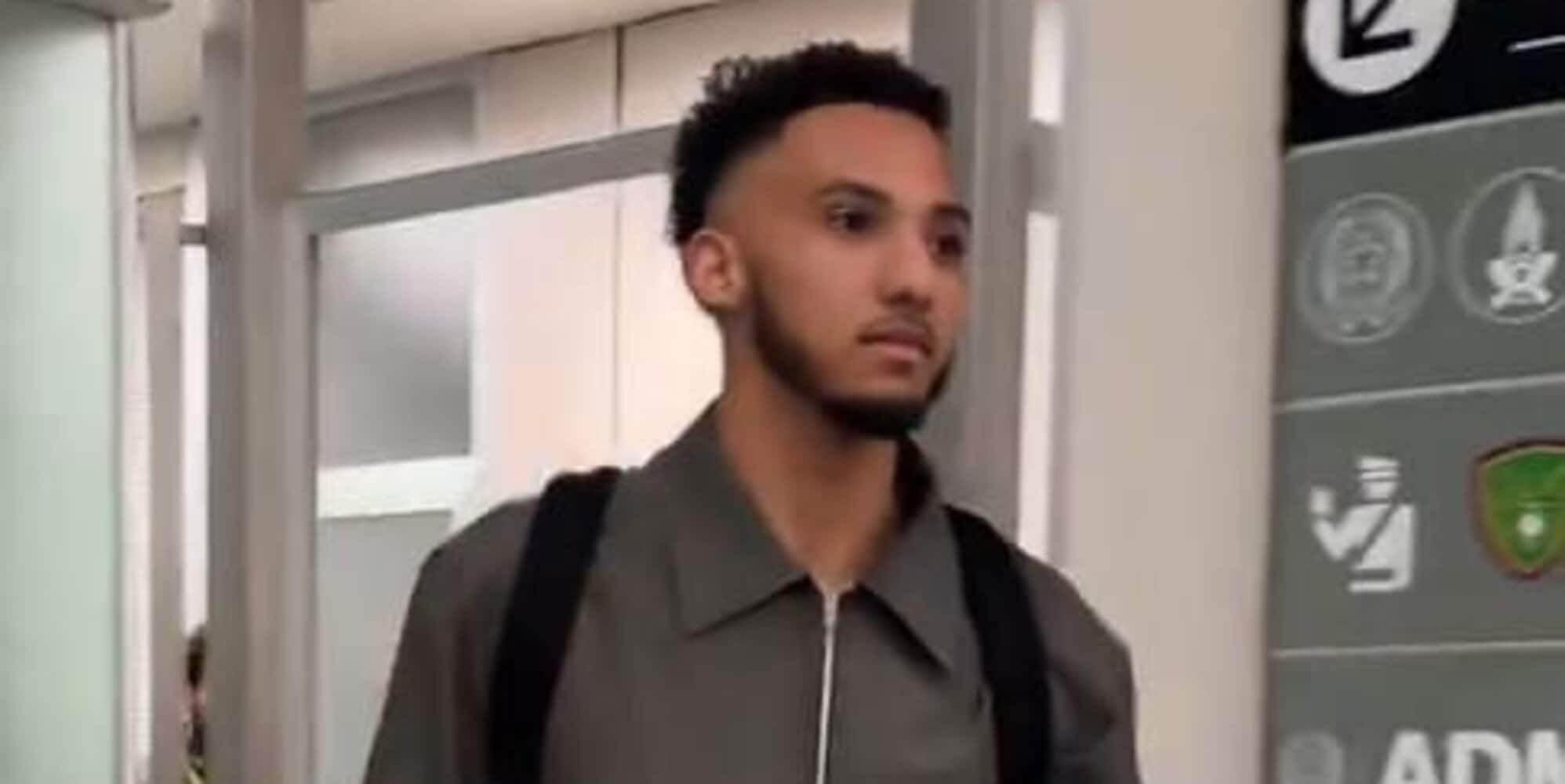 Kelly è sbarcato a Torino: visite e firma, inizia la sua avventura con ...