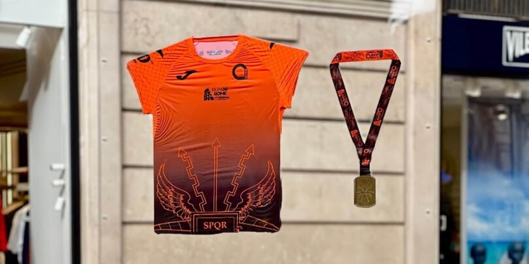 Run Rome The Marathon: la maglia e la medaglia della Maratona dei ...