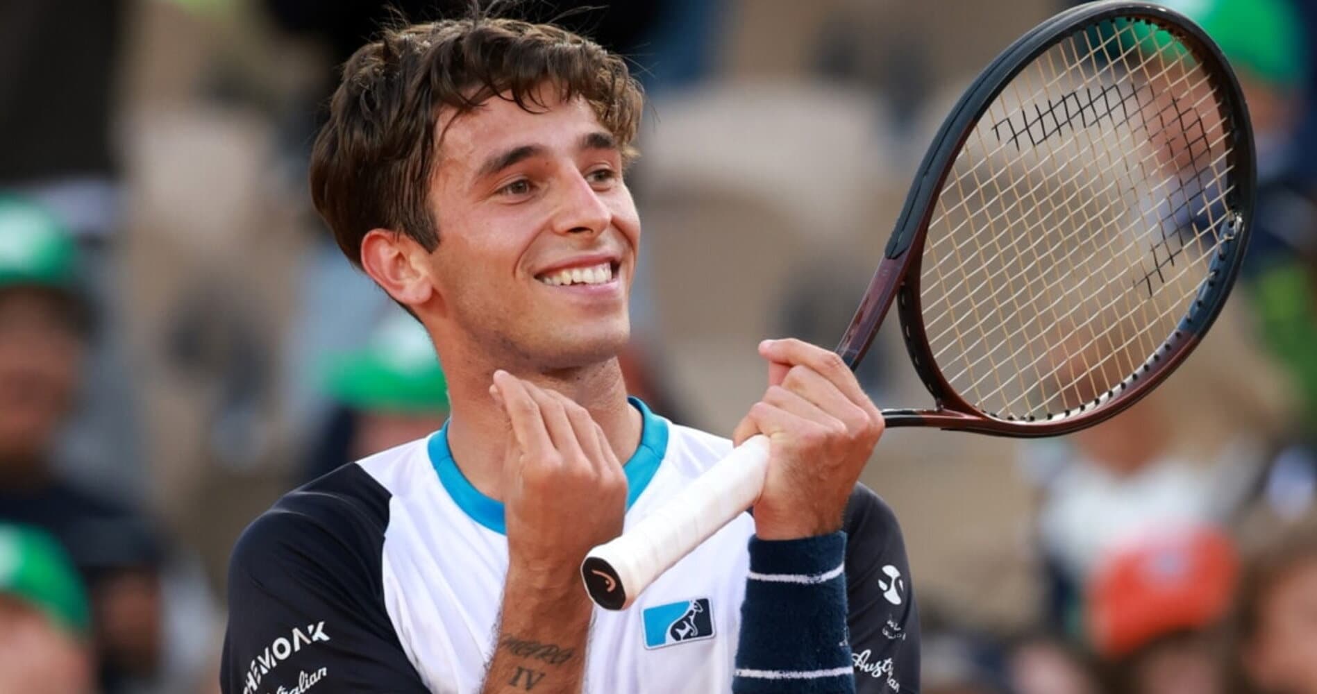 Impresa… Gigante! Fatto fuori Tsitsipas al Roland Garros. Musetti in ...