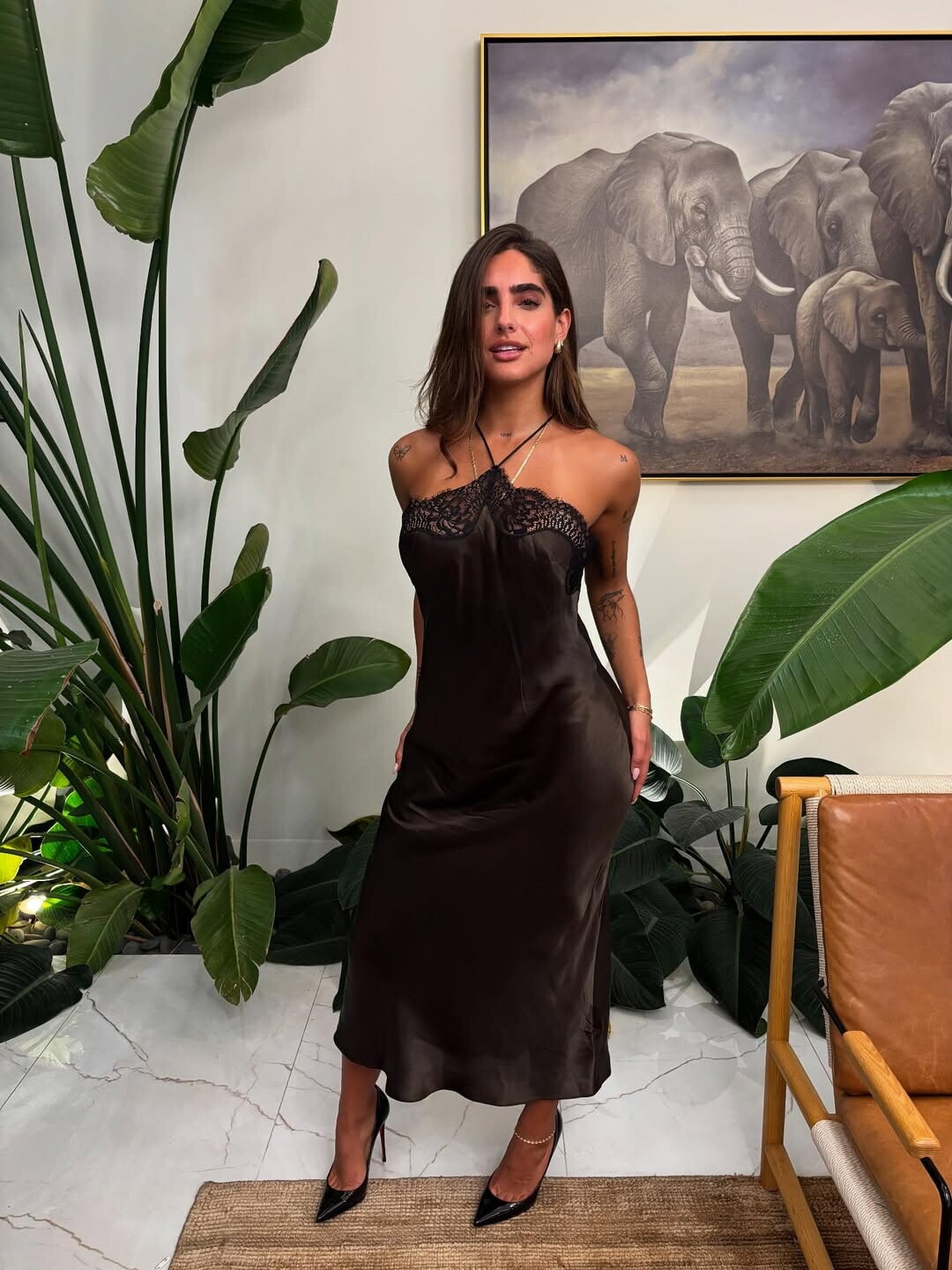 Isabella Ladera, chi è la sexy influencer vista con Vinicius a Miami