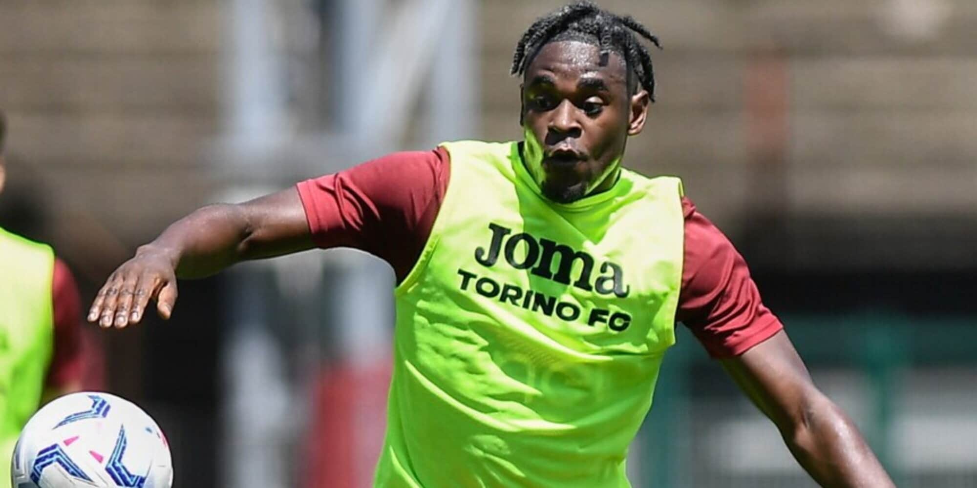 Torino, Zapata show: scatta, tira, segna, urla!