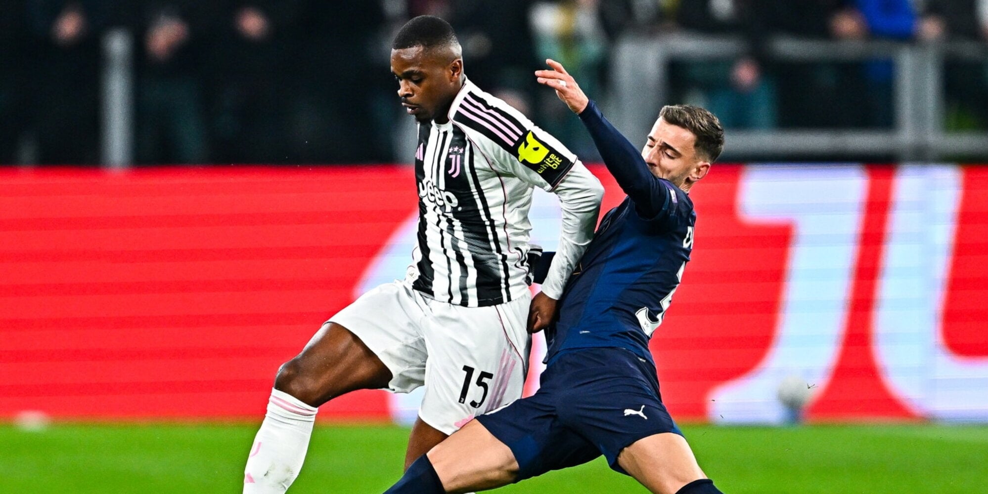 Pagelle Juve: McKennie stappa, Zhegrova ingabbiato. Yildiz è la luce e ...