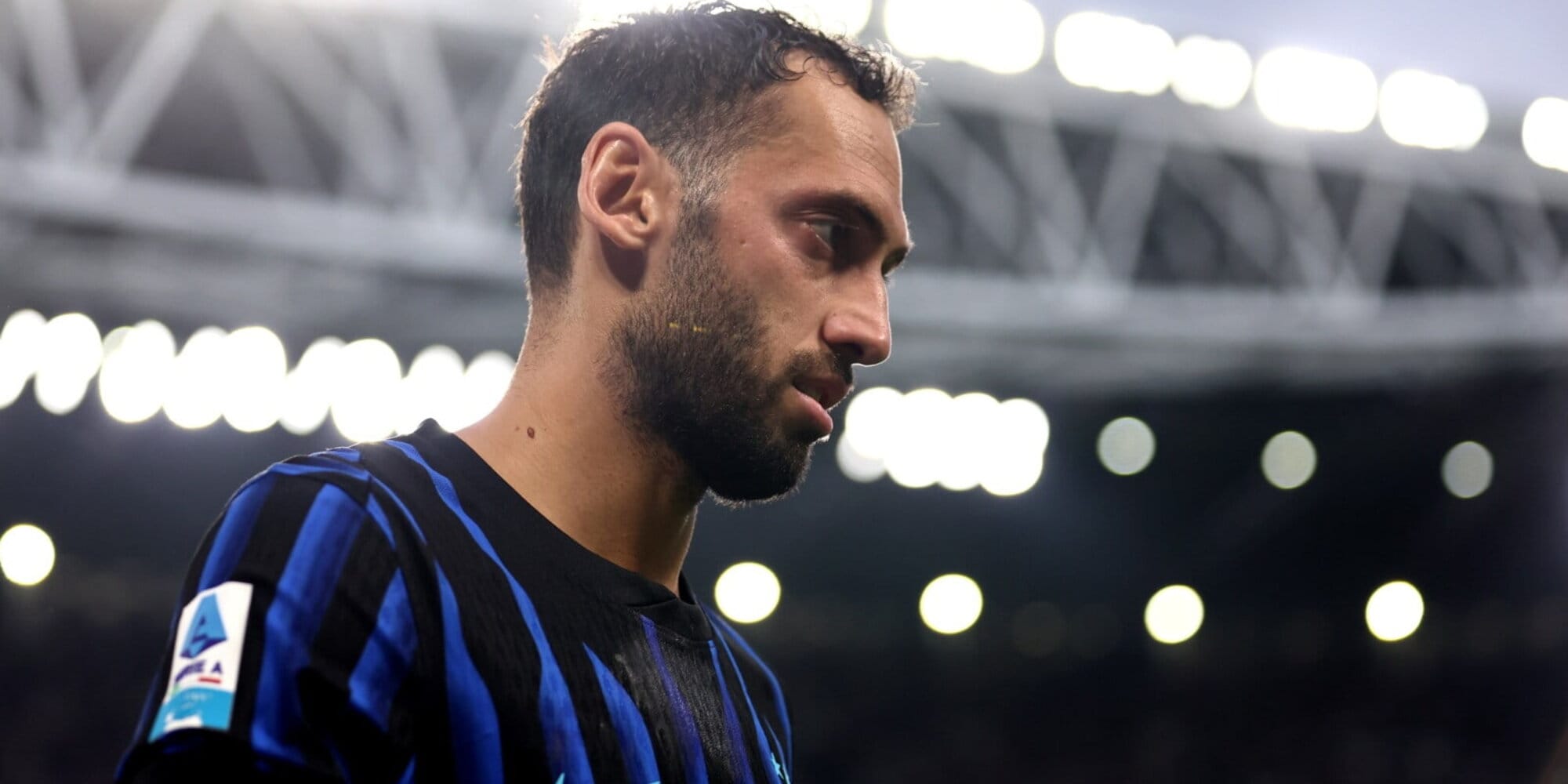 Inter, torna il caso mercato: Calhanoglu, dentro o fuori. C'è il sostituto