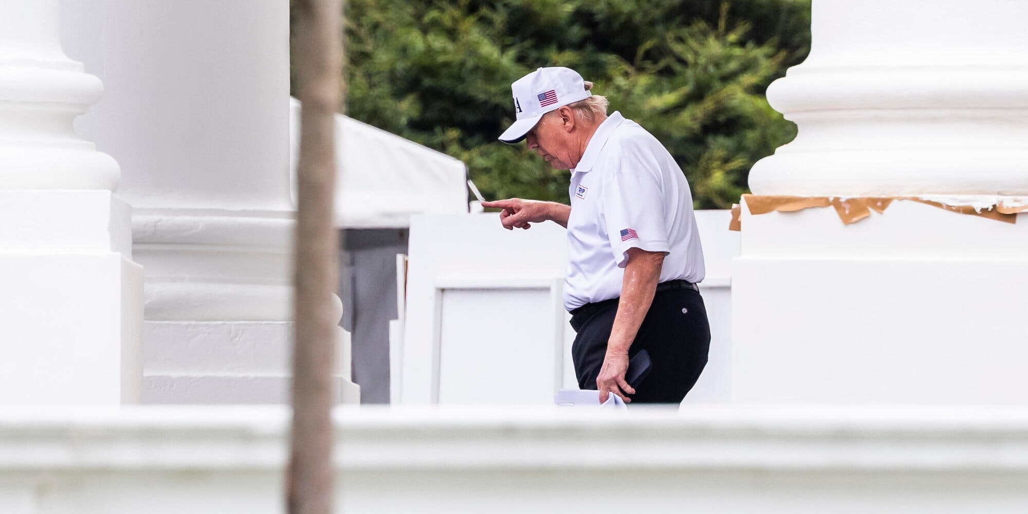 Trump non molla sul caso Cook, 'adotteremo misure immediate'
