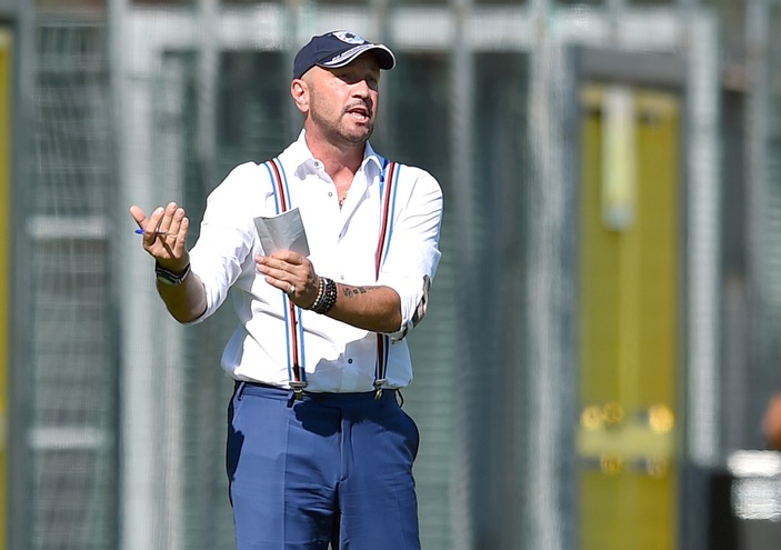 Zenga: «Concentrato solo sulla Sampdoria»