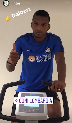 Dalbert-Inter, visite mediche poi l'annuncio ufficiale