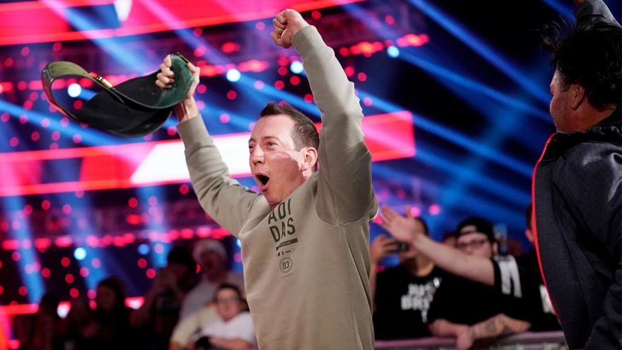 Wrestling WWE, campione Nascar vince il titolo 24/7