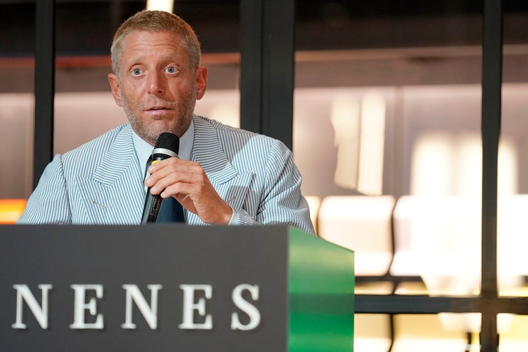Berlusconi positivo, auguri da Lapo Elkann: "Tornerai alla grande"