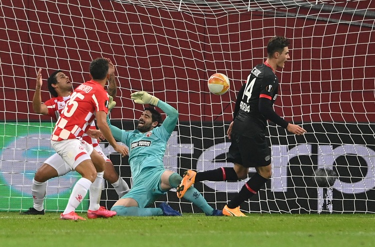 Schick show col Leverkusen, lo Sparta Praga insidia il Milan