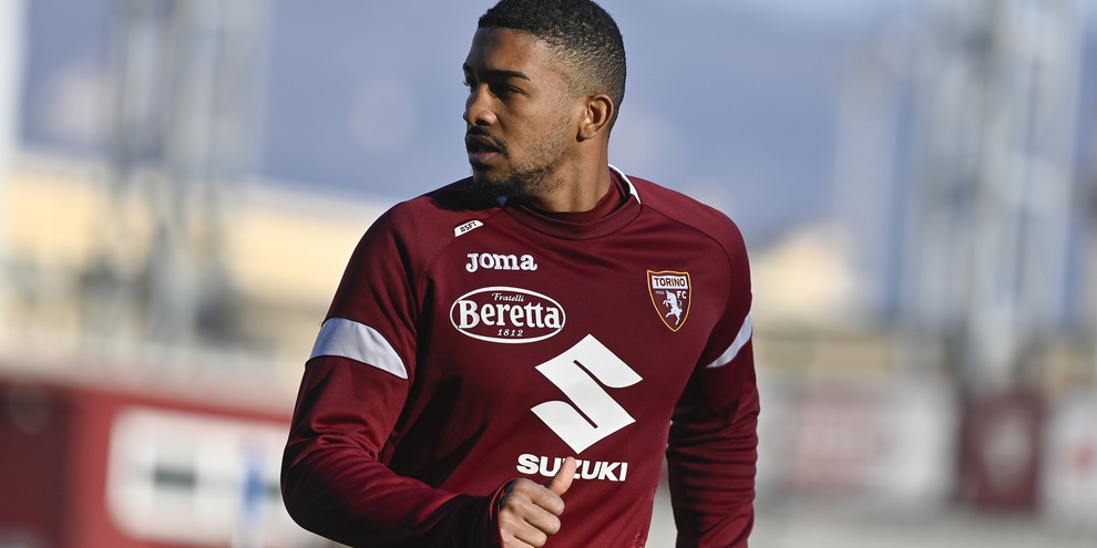 Mirror: "Su Bremer del Torino c'è il Liverpool"