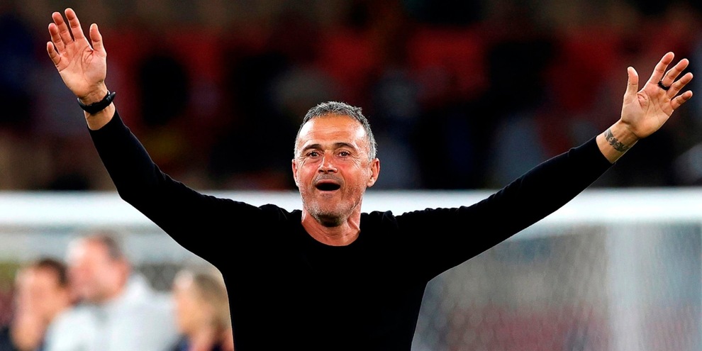 Golden Boy 2021: targa Vittorio Pozzo a Luis Enrique