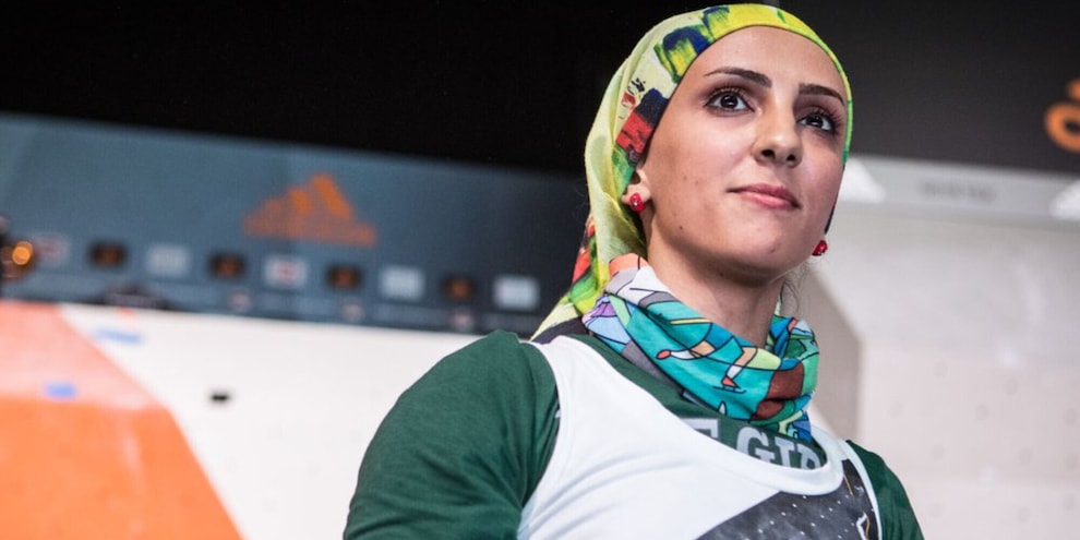 Dov'è finita Elnaz Rekabi? Scomparsa l'atleta iraniana che ha ...