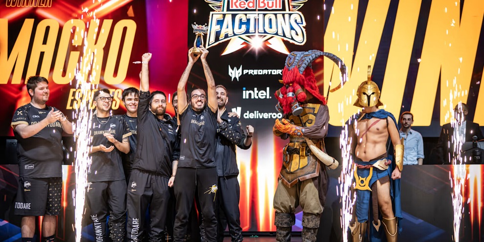 Macko, intervista ai campioni del Red Bull Factions
