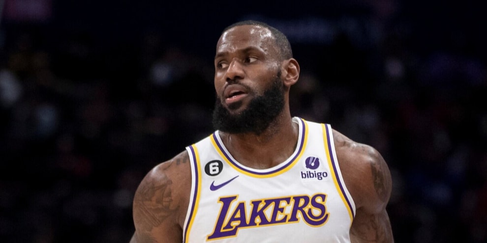 Nba, super LeBron trascina i Lakers. Ai Magic non basta Banchero